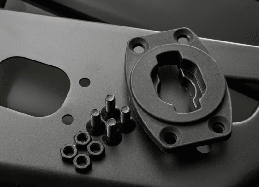 CFMOTO Quick release klamber metallist pakiraamile - Velt Motocenter